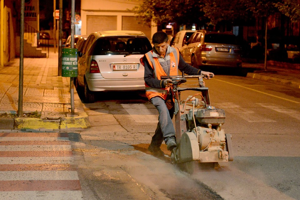 Investimet në kryeqytet, Veliaj: Do ndërhyjmë në të gjitha rrugicat e ...